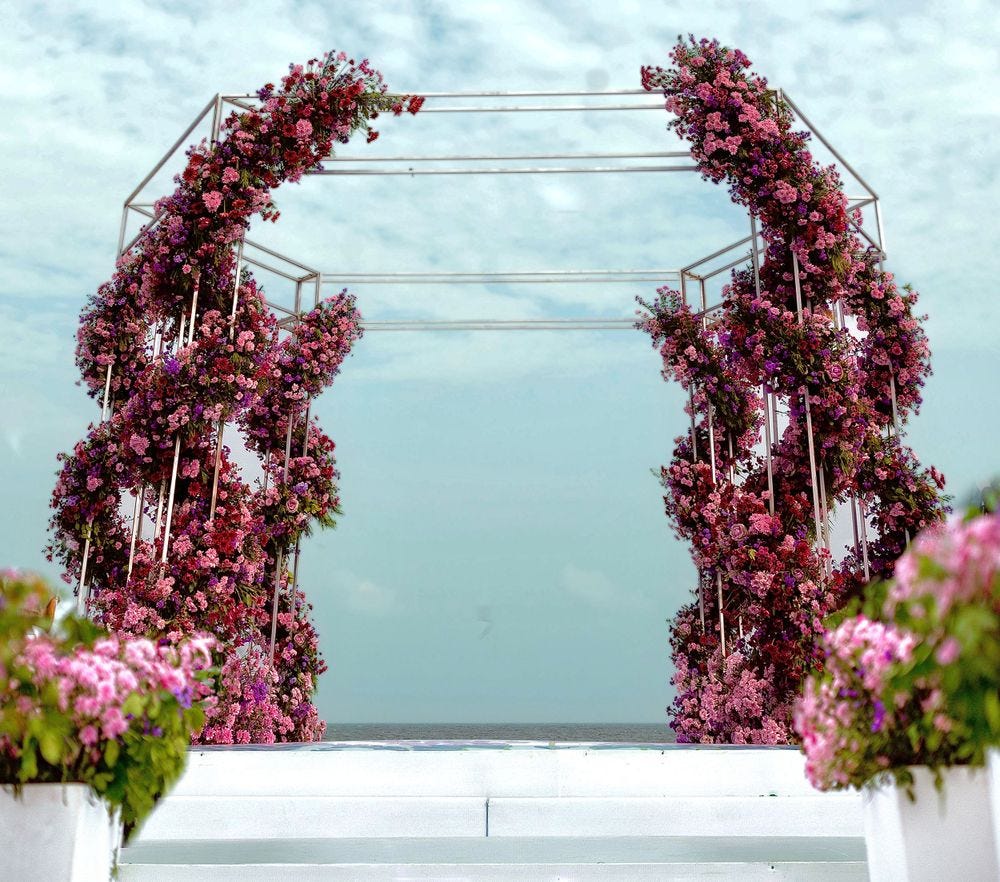 Unique Wedding Ideas: From Themed Weddings to Adventure Elopements with ...
