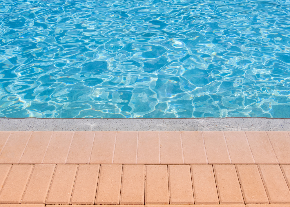 What Jumping in a Pool Taught Me About Fear, Comfort Zones, and Courage ...