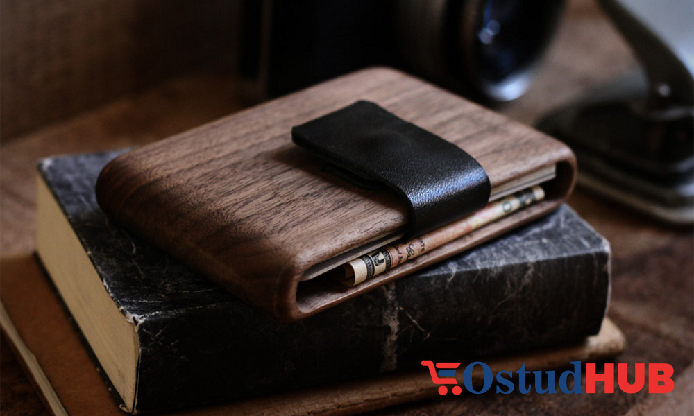 The Ultimate Guide to the Best Wallets for Men: Functionality and Style ...