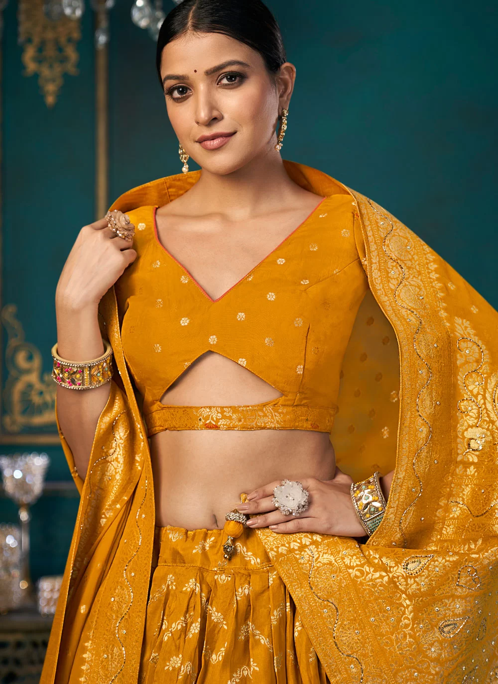 Exquisite Fabrics and Vibrant Colors: Exploring the World of Indian ...