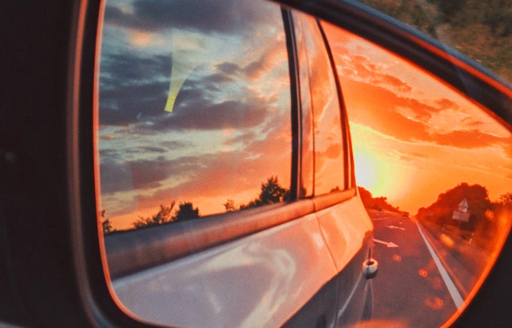 Atardecer Desde El Retrovisor By Kevin Solórzano Hernández Medium
