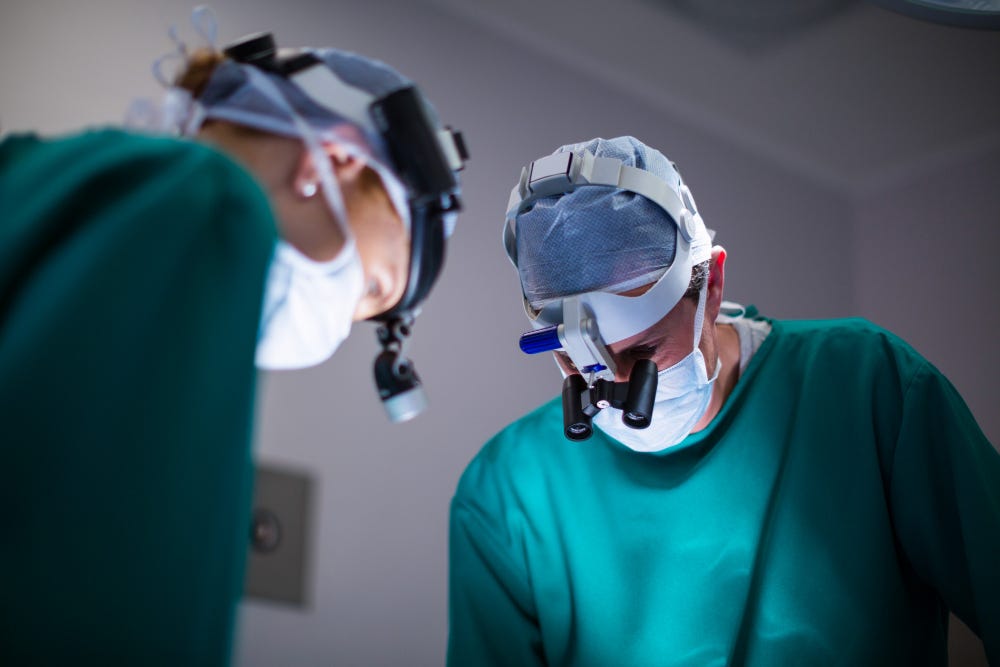 Illuminating Precision: The Evolution of Surgical Headlights in Modern ...