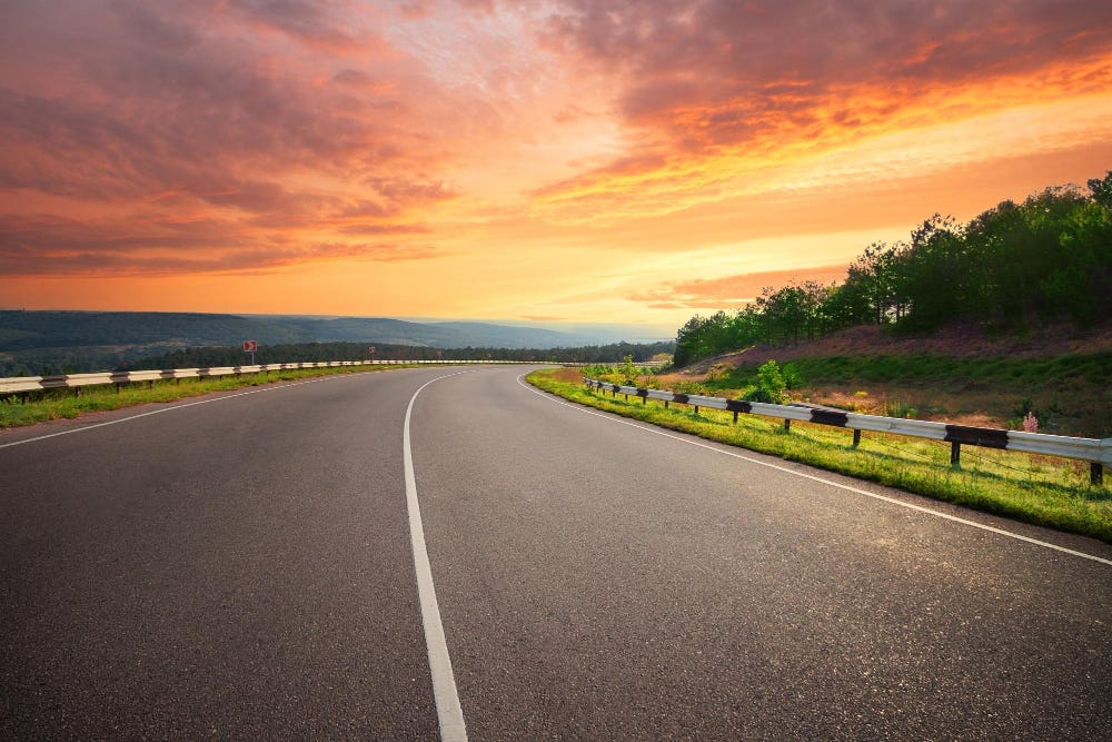 ¿Vives en la carretera lenta o la rápida? | by Álvaro Felipe | Medium