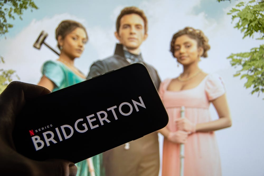 Exploring the Fashion From The Characters Of Netflix’s Top Hit Show ...
