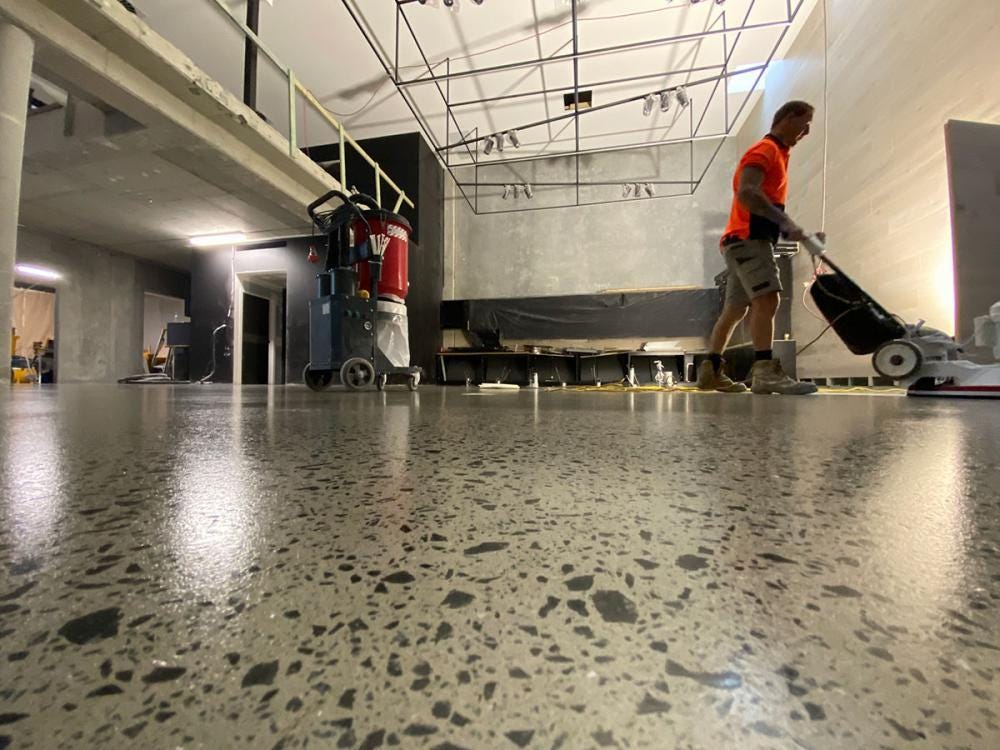 CONCRETE POLISHING CONTRACTOR FENTON, MI. - Zendayaemani - Medium