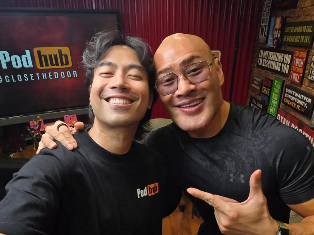“Podhub: Eksperimen ‘Gila’ Deddy Corbuzier Menyatukan Dua Kutub Tak Mungkin — dan Kenapa disukai ...