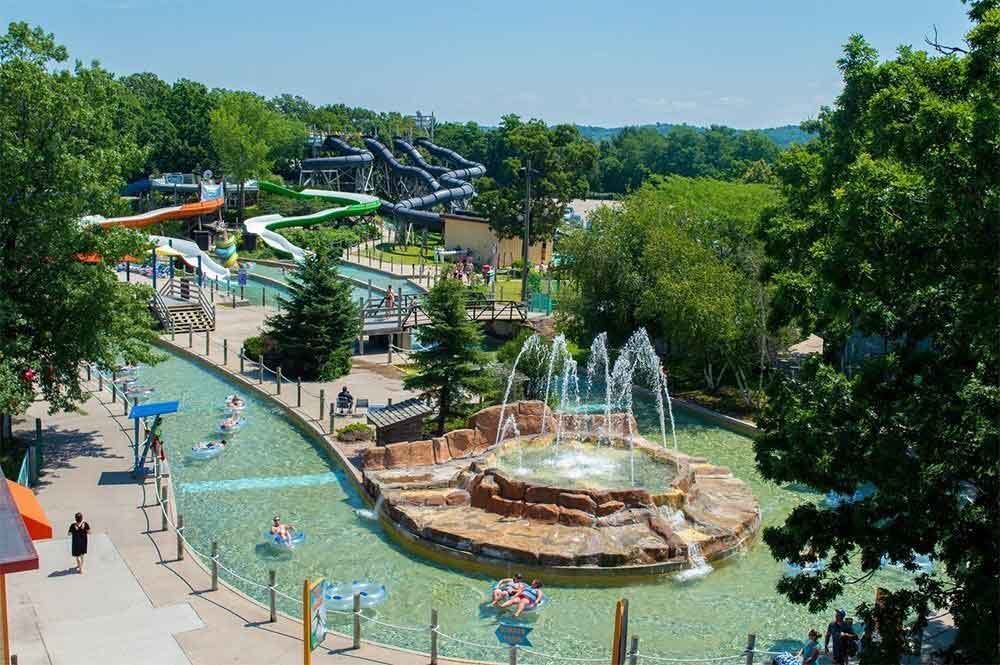 Wisconsin Dells: The Ultimate Midwest Summer Retreat | by Wisconsin ...