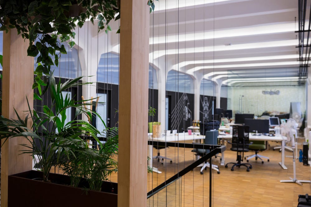 Case Study: Implementing Indoor Mapping in Corporate Office Spaces | by ...
