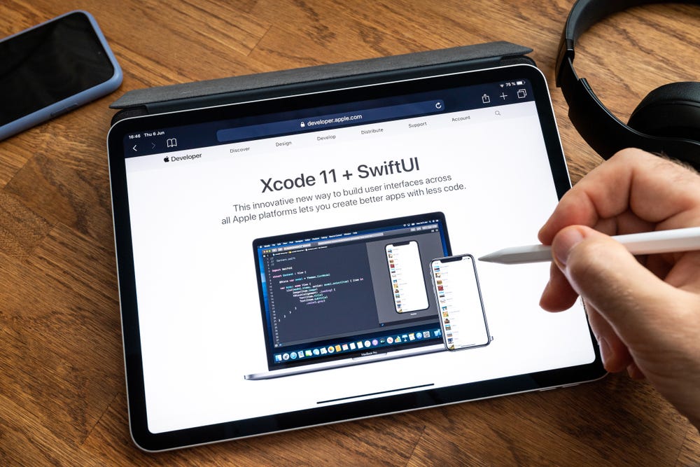 Hands-On PencilKit: Building a SwiftUI Demo with Drawing and Editing Feature | by Expert App ...