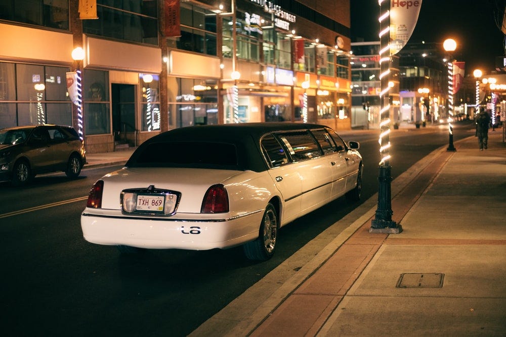what should i look for in limo before hiring? | by PS Limo Service | Medium