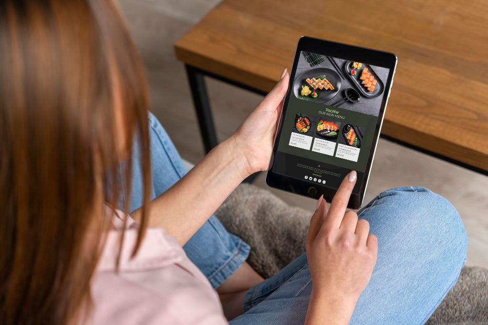 The Impact of AI on Modern Restaurant Online Ordering System | by eatOS ...