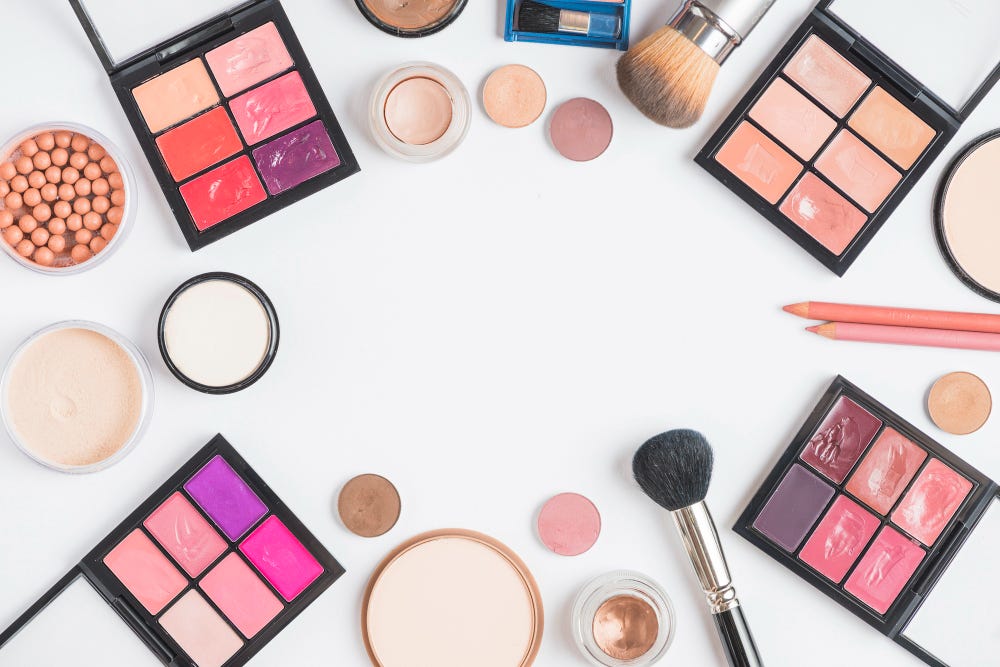 The Beauty of Hydrating Lip Gloss, Lip Plumper Gloss, and Liquid ...