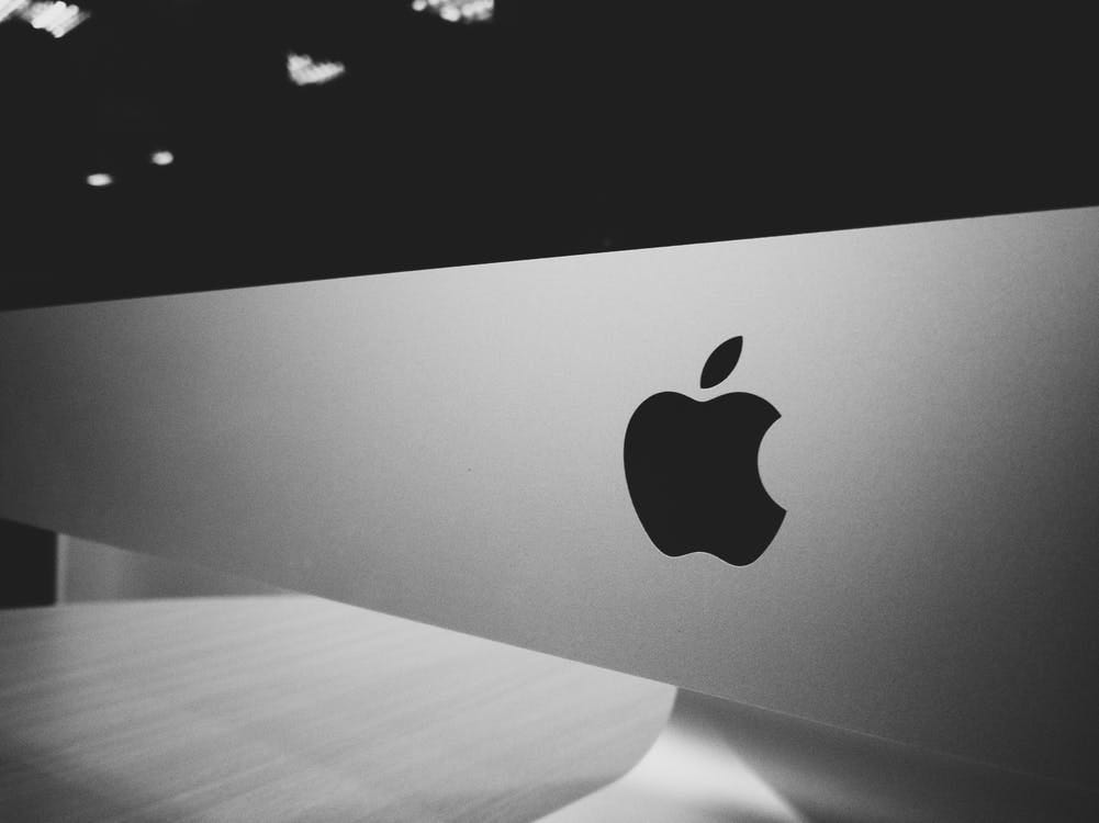 UI/UX Design: Something BIG just happened to Apple’s HIG | by Nick ...