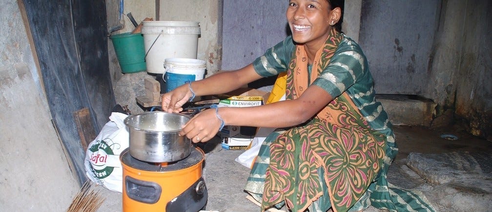 The poor woman The poor woman arrived home with a ration box and took ...