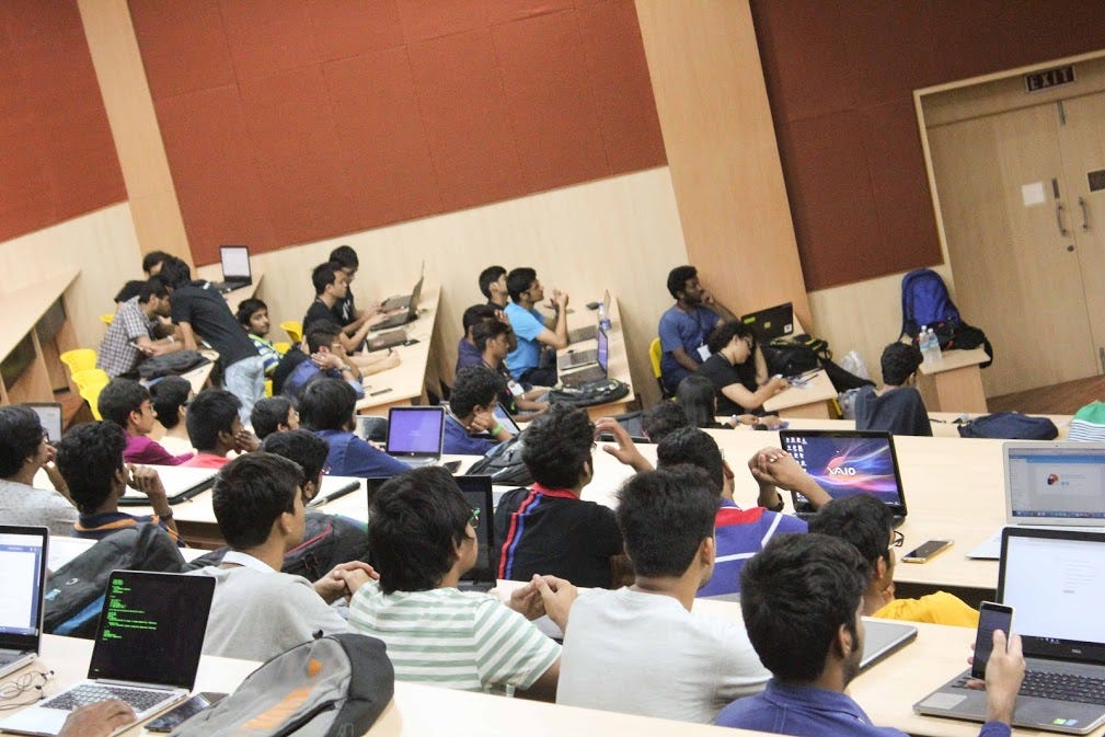 How To Win Hackathons | by Balaji Jinnah(பாலாஜி ஜின்னா) | GDSC VIT ...