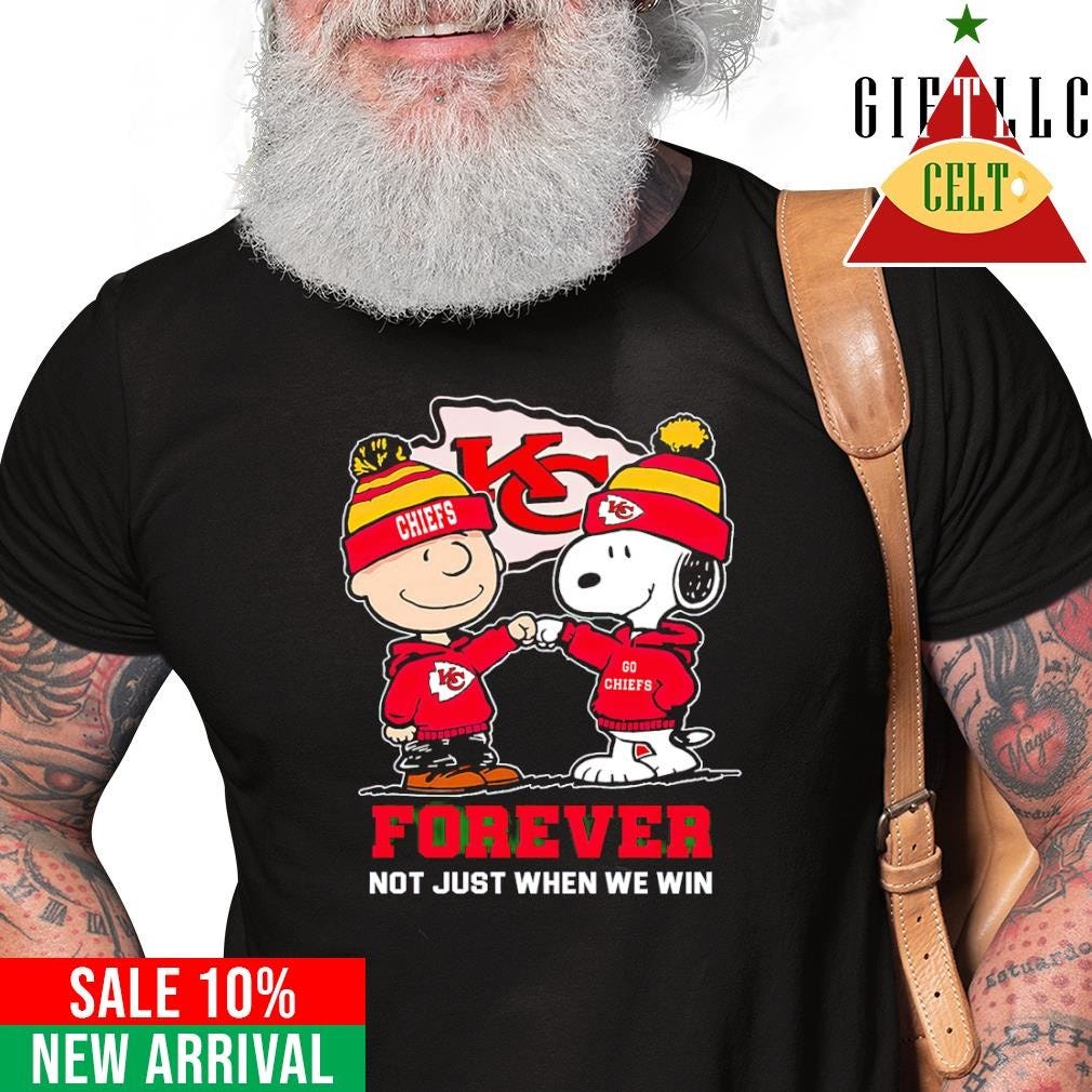Go Chiefs Peanuts Snoopy and Charlie Brown Kansas City Chiefs Forever ...