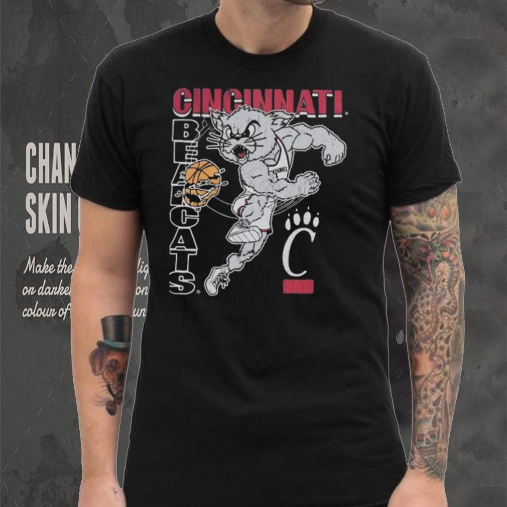 Cincinnati Bearcats Mascot T shirt | by Tshirtbrown | Dec, 2023 | Medium