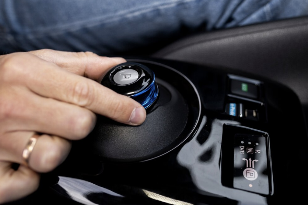 The Revitalizing Drive: A Story of Car Aroma and Fragrance | by Lilit ...