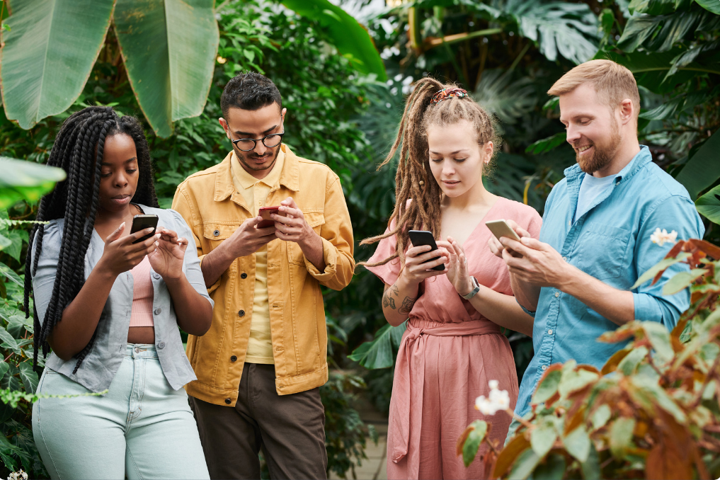 Overcoming Smartphone Addiction: 10 Tips to Help You Keep Your Phone in ...