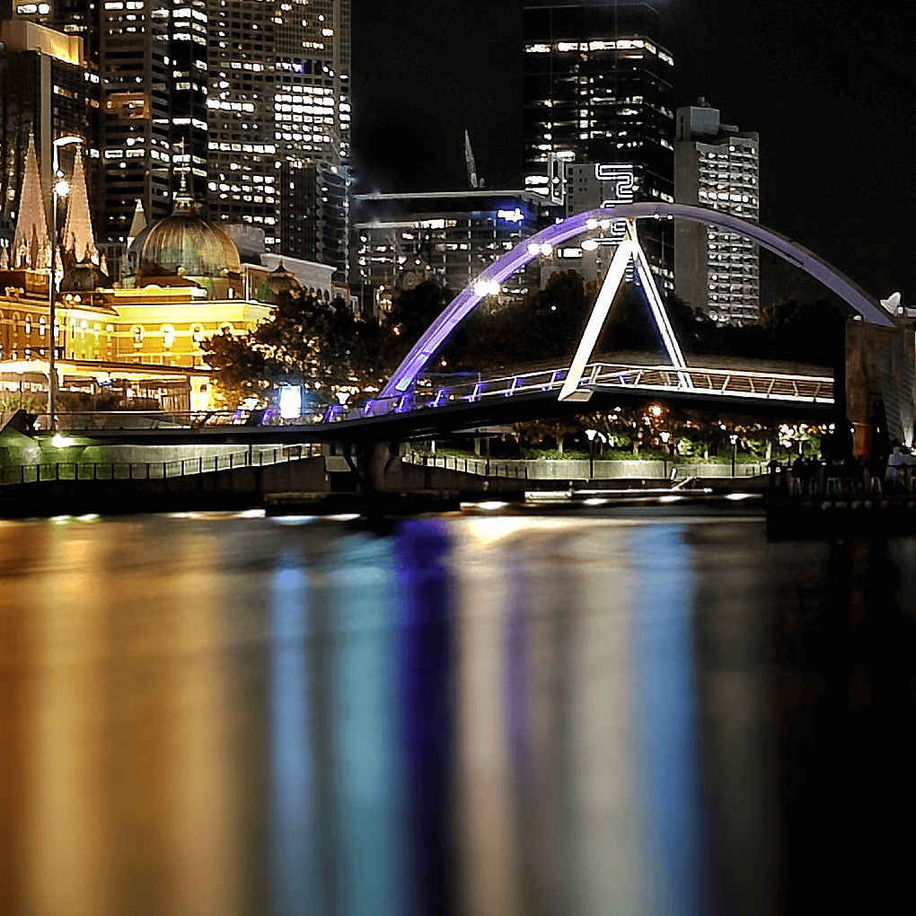 Take stunning night photography low light photos — iPhone and Android ...