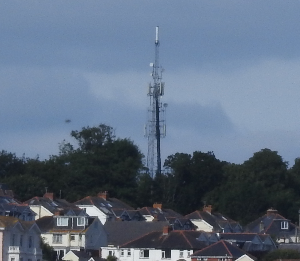 Anomalous Object Captured At The Teign Estuary In Multiple Photographs ...