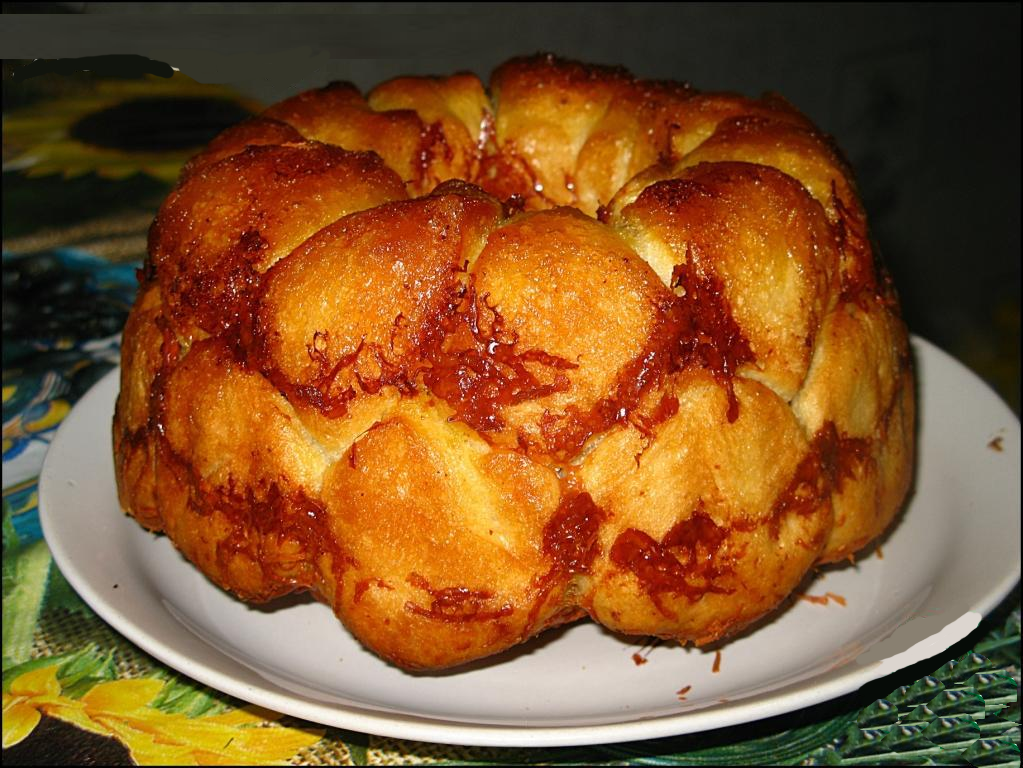 Spanish bread with cheese and garlic | by Eha Ehandrusha | Tasty and ...