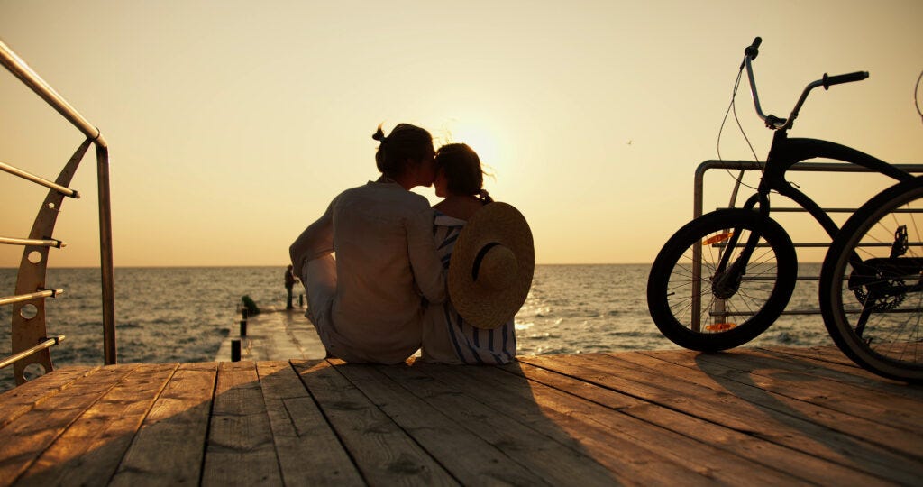 How to Build a Lasting Romantic Connection: Tips for Deepening Your ...