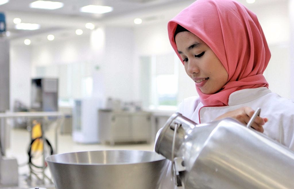Food safety is no piece of cake. “As a food technologist for Golden ...