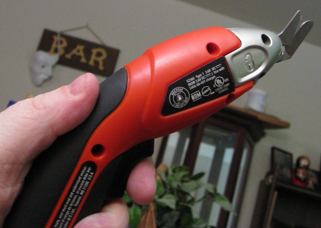 Best Cordless & Corded Electric Scissors | by The Review Guys | Medium