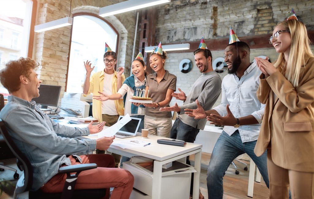 Teamwork Makes The Dreamwork: 7 Best Gift Ideas To Celebrate Your ...
