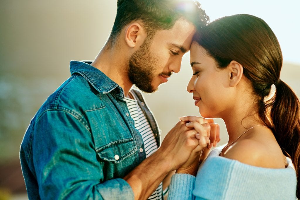 How Often Should You Praise & Compliment Your Girlfriend? | by Coach ...