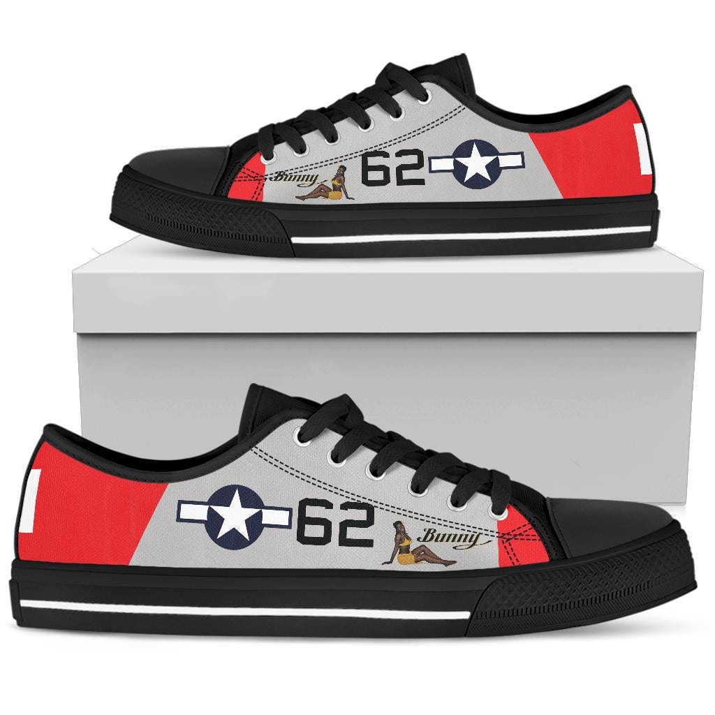 P-51D “Bunny” Of Lt.Col. Robert Friend Inspired Men’S Low Top Canvas ...