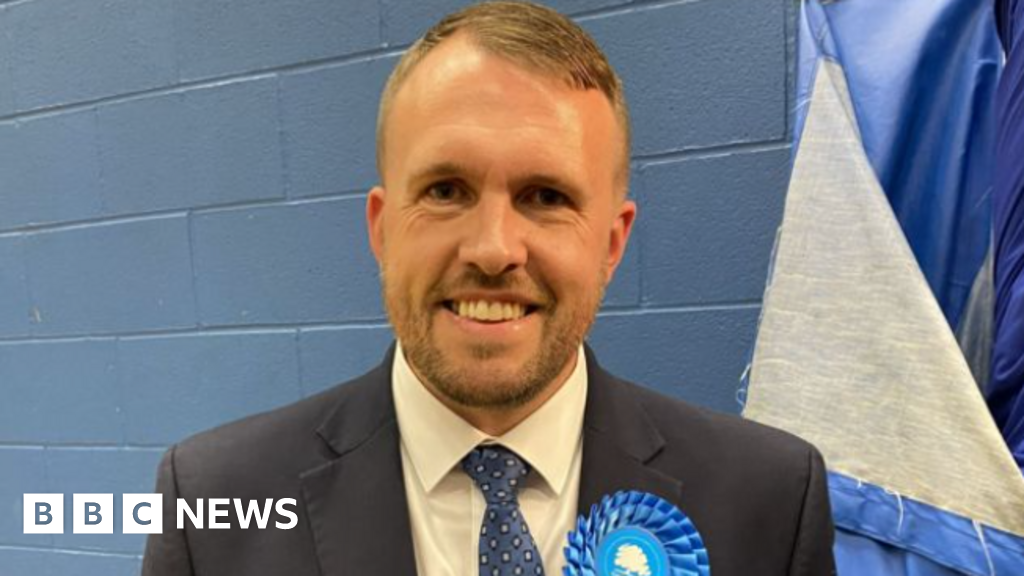 Ousted Stoke-on-Trent MP Jonathan Gullis rules out return to classroom ...