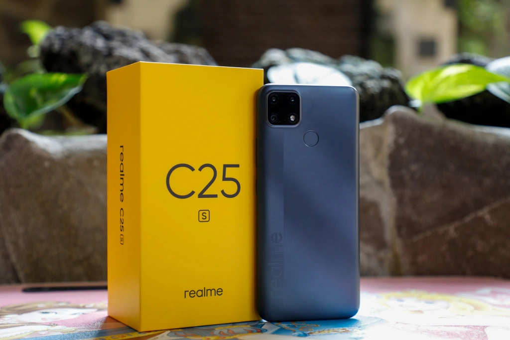 Spesifikasi dan Harga HP Realme C25 | by Okenesia.id | Medium