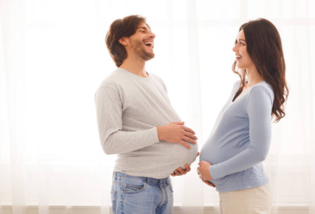 Syndrome Couvade : Quand les Futurs Papas Ressemblent aux Futures ...
