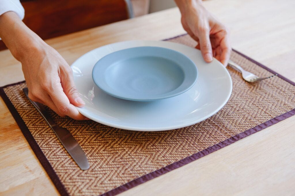 Dining Table Mat: The Ultimate Guide to Table Mats | by Qursheed | Aug ...