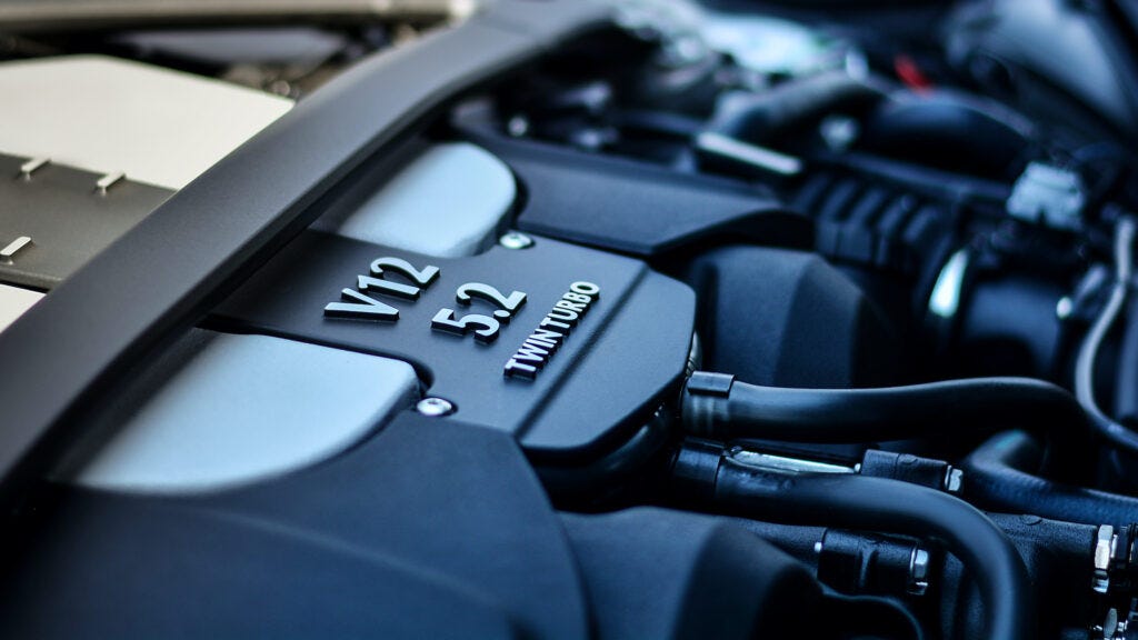 V8 vs V12: Which Is Faster? — Luxury Viewer | by Golden Gold | Medium