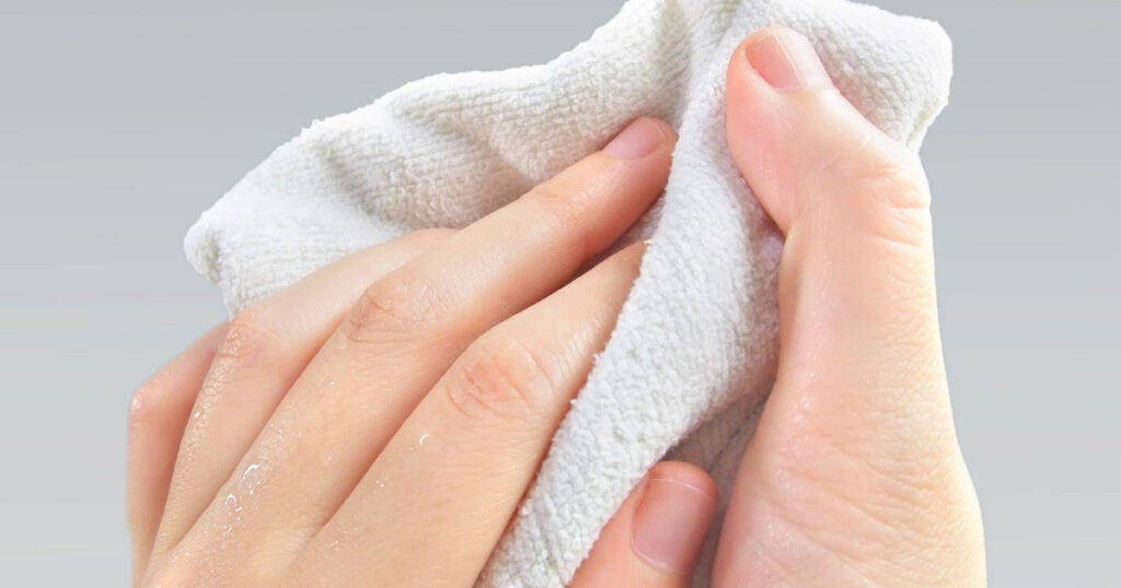 Tips for using Fingertip Towels: Improve Hygiene in the Workplace ...