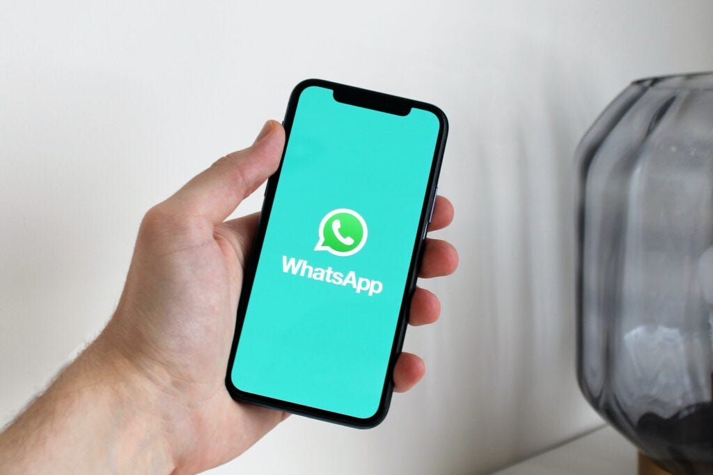 How to write test cases for Whatsapp in Manual Testing | by pnks | Medium
