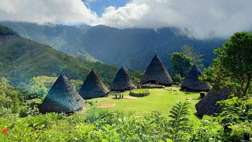 A Trip to Wae Rebo Village. Traditional Village above the Cloud | by ...