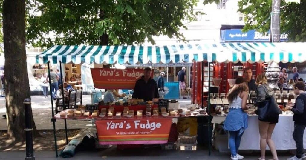 A Day in the Life of a Market Stall Seller: Best Job Ever! | by Yara ...