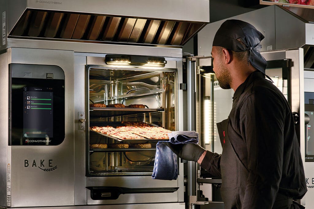 What are the advantages of using a combi oven in a busy commercial ...