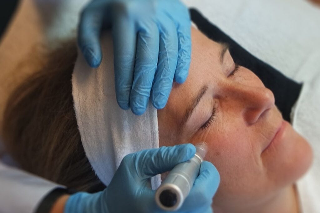 Skin and Edema Therapy: What Is It, How Does it Work and If You Should ...