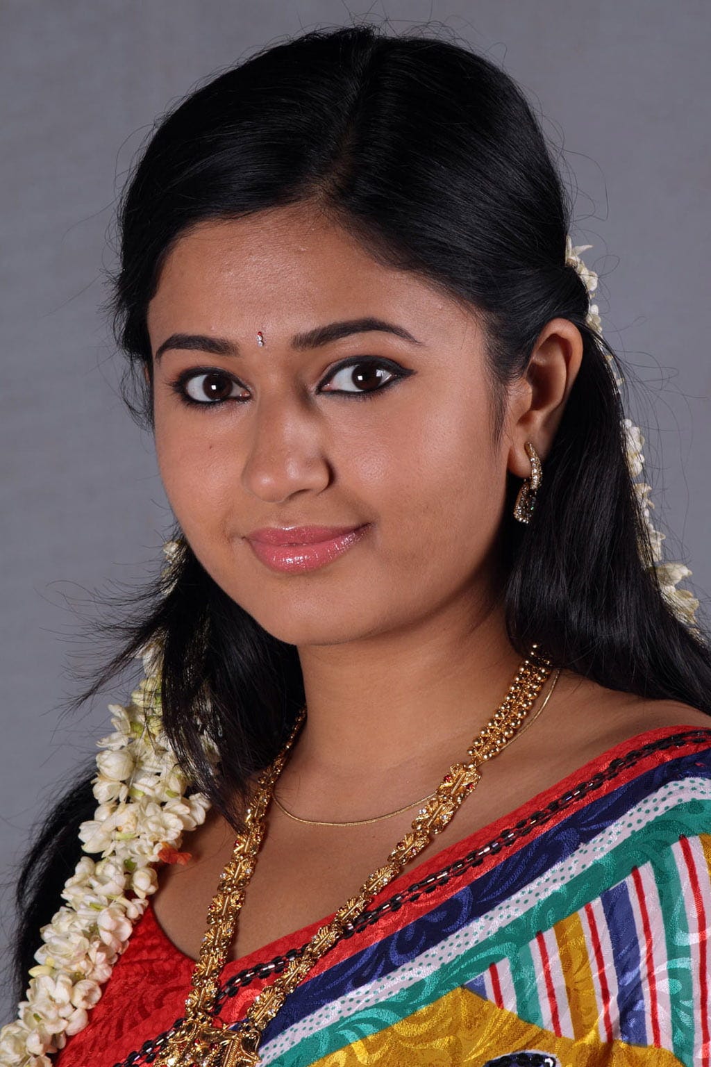Poonam Bajwa In Modati Cinema