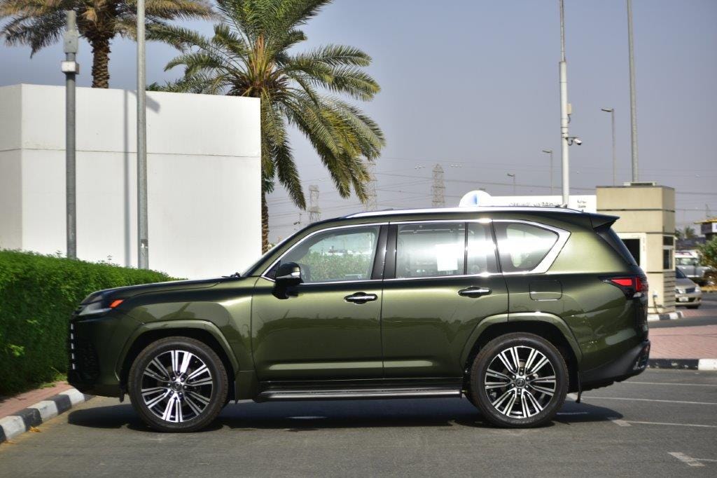 2022 LEXUS LX600 SIGNATURE V6 3.5L AT - SAHARA MOTORS FZE - Medium