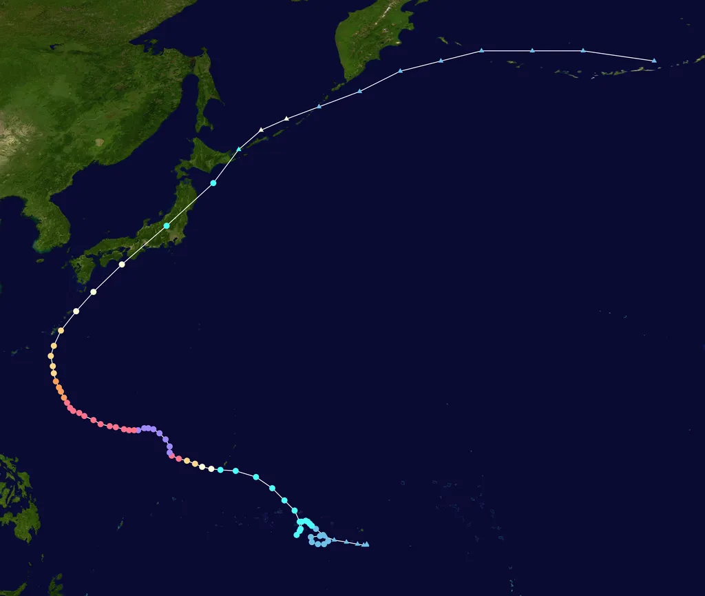 yp1979 — Typhoon Tip. 🥇 The Most Intense Tropical Cyclone… | by Hydrau ...