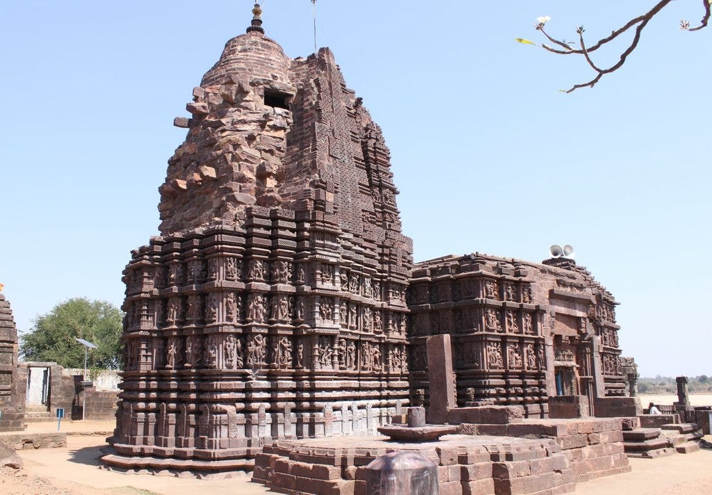 The world’s best Stone temples & Monumental Tombstones worth visiting ...