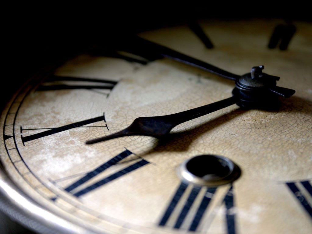 Tempos. Tempo para pensar em si mesmo. Pedro… | by Régis Chicon | Medium
