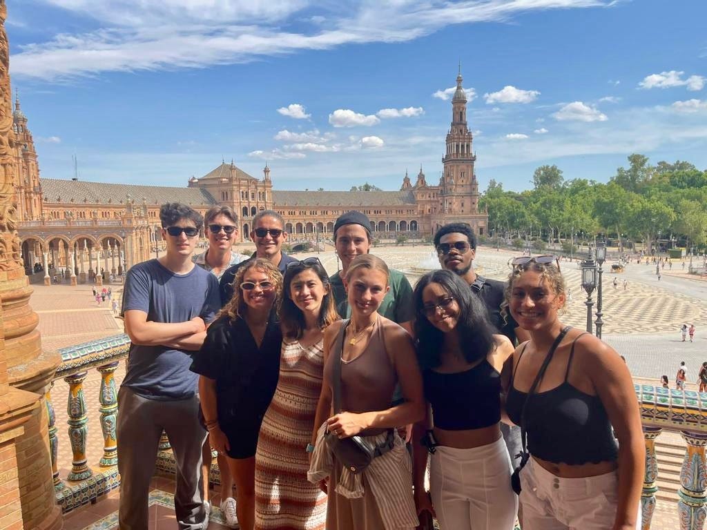 A Look Into the First Week of a Study Abroad Student | by The ...