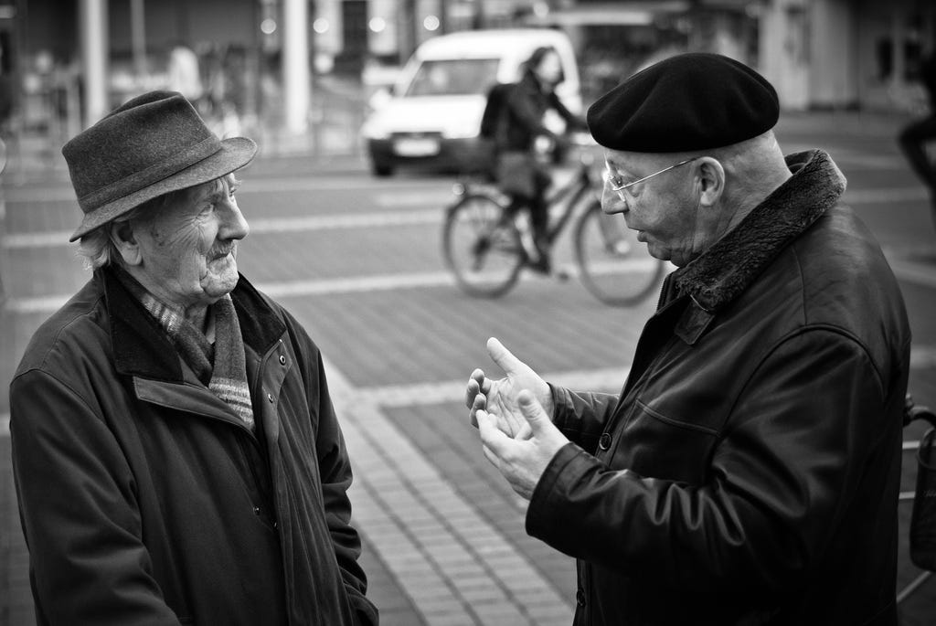 Conversations rapportées. Que ce soit dans la rue, dans un café… | by ...
